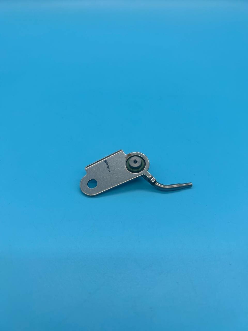 Форсунка масляная LAND ROVER LR091575