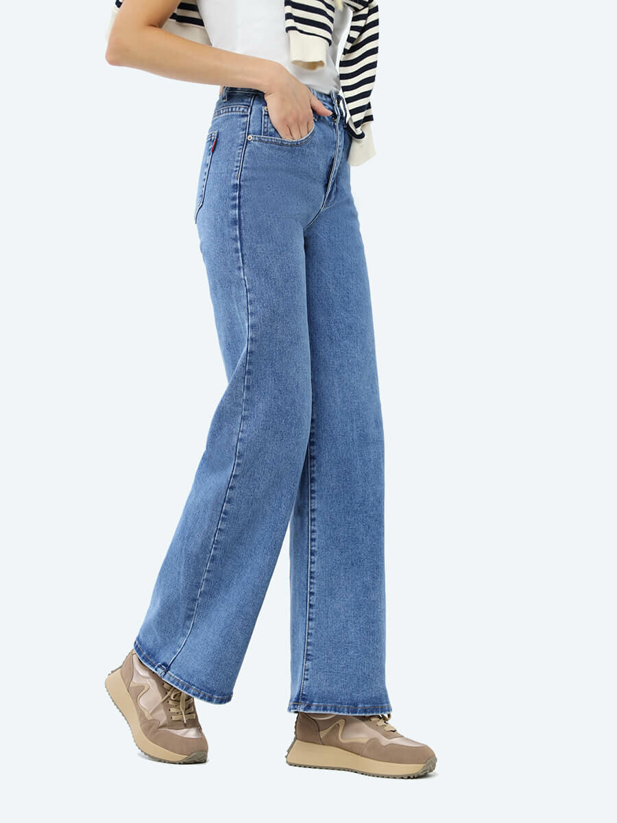 Джинсы трубы 