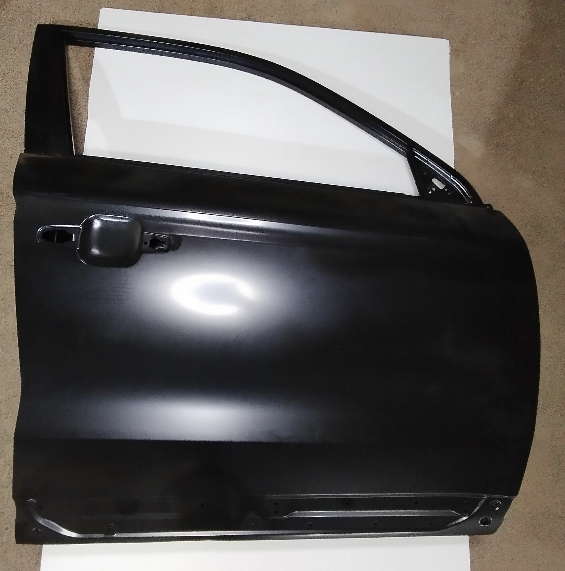 Дверь передняя правая Geely Atlas Pro [1.5 12V 6AT внедорожник 4X2] 5075046200C15