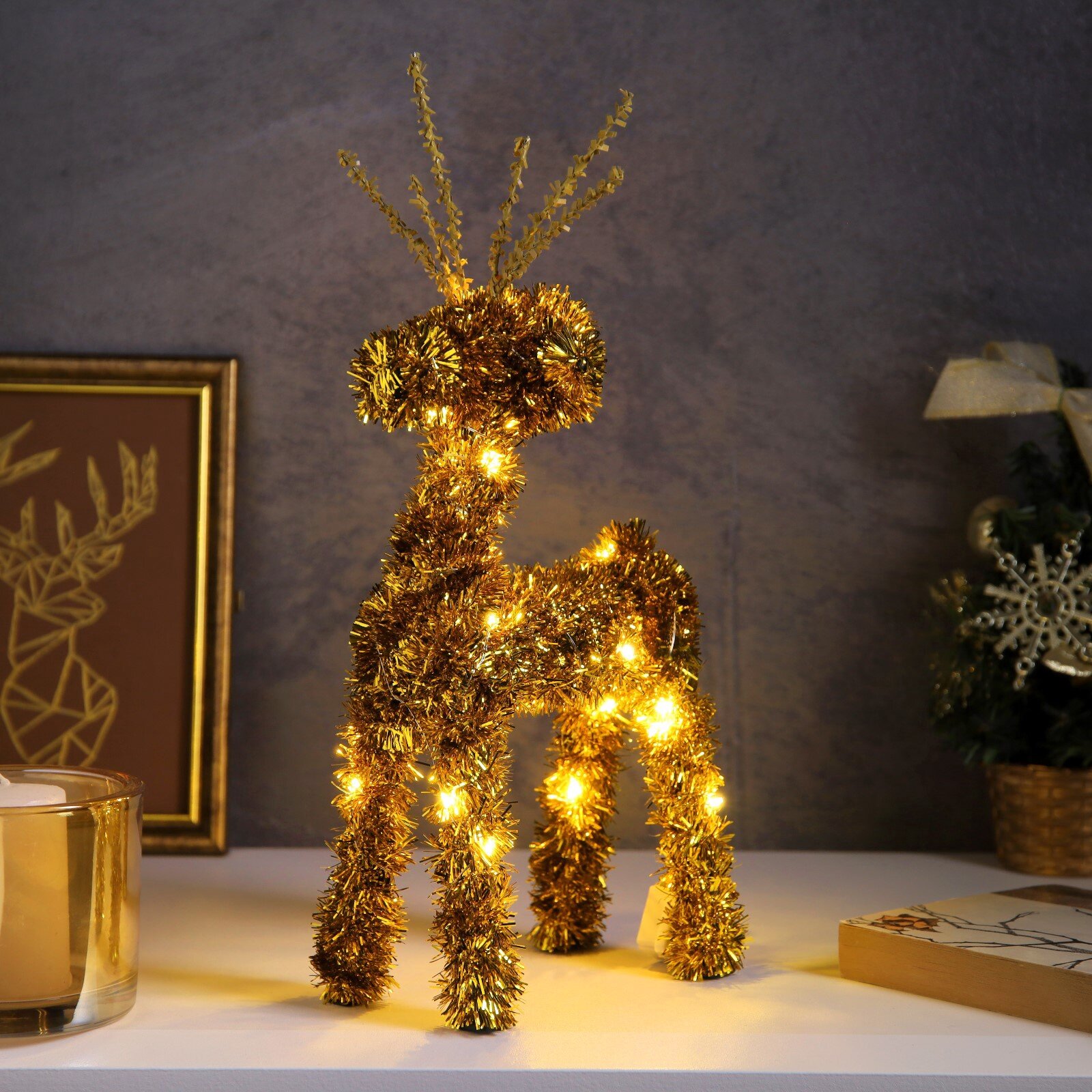 Светодиодная фигура из мишуры «Олень золотистый» 34 × 16 см, 20 LED, батарейки AG10х3 (в комплекте), свечение тёплое белое, 10688621