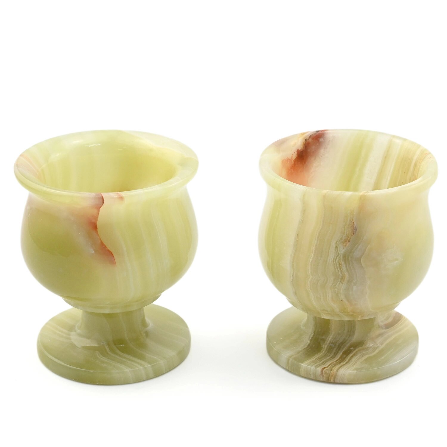 Рюмки под коньяк из камня оникс 2 шт 60*60*60мм .