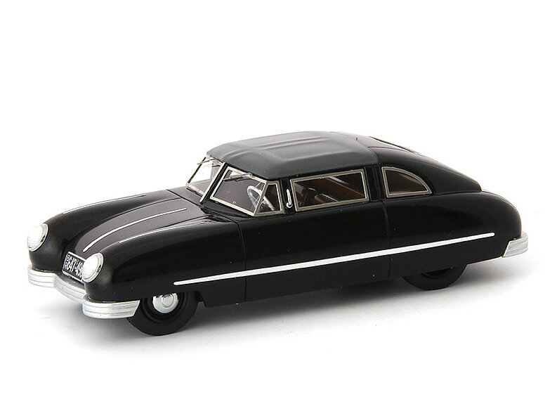 Модель коллекционная AUTOCULT Gomolzug streamline coupe 1949 black limited edition 333 pcs.