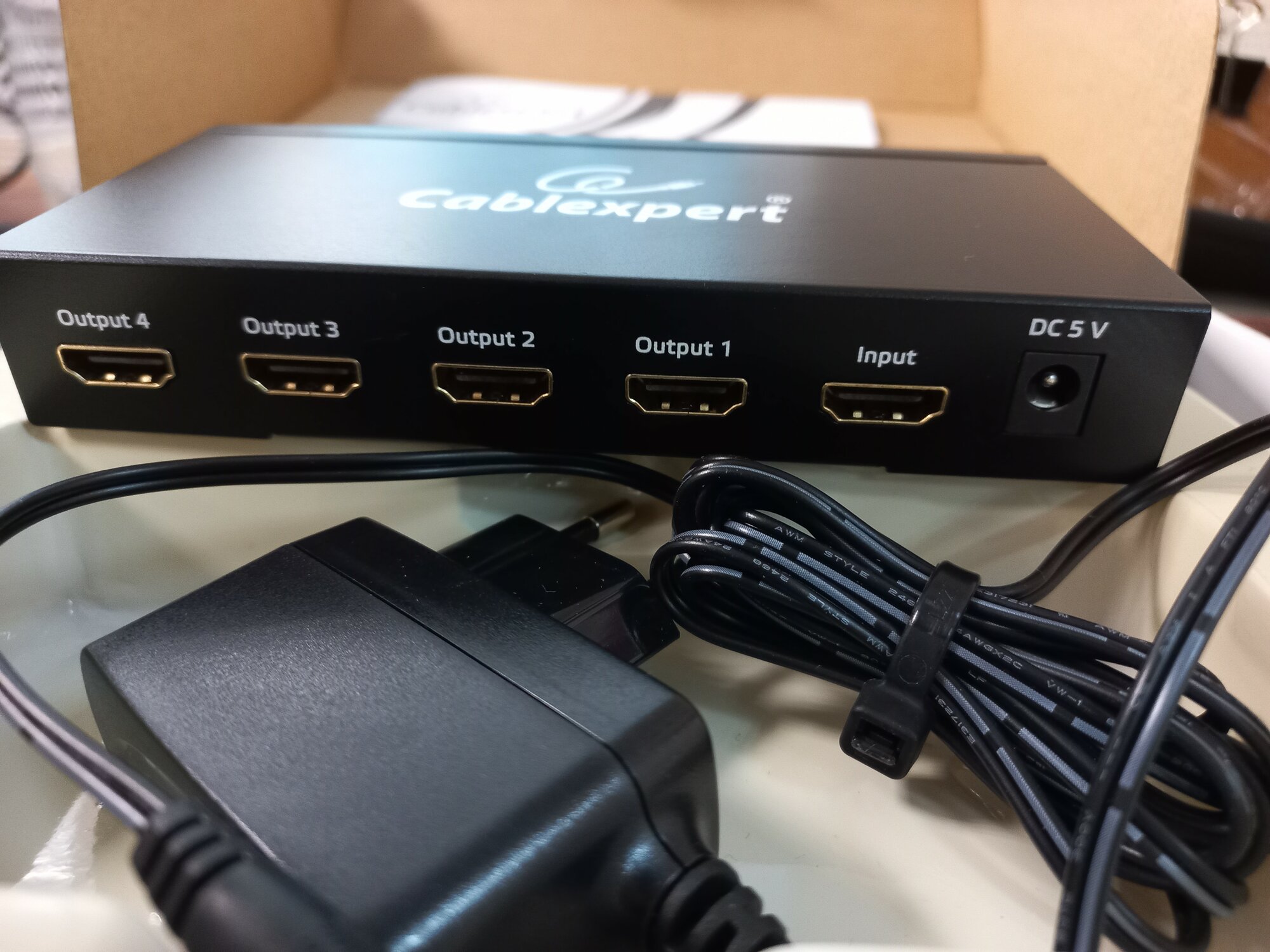 DSP-4PH4-001 HDMI Splitter Cablexpert