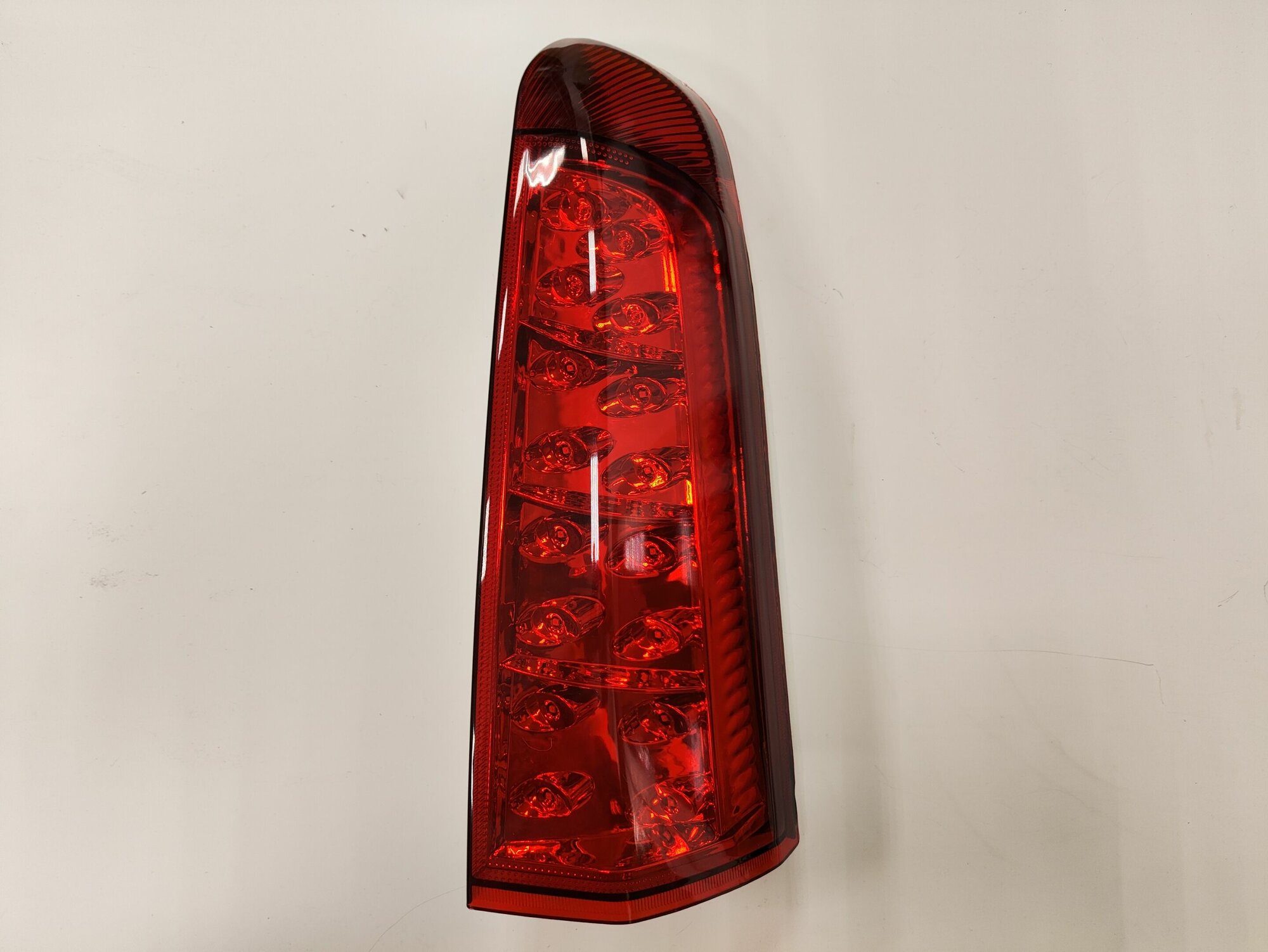 Фонарь задний правый (верхняя часть на крыло) Great Wall Hover H5 [2.0 16V 4AT внедорожник 4X4 Turbo дизель ] 4133200K80