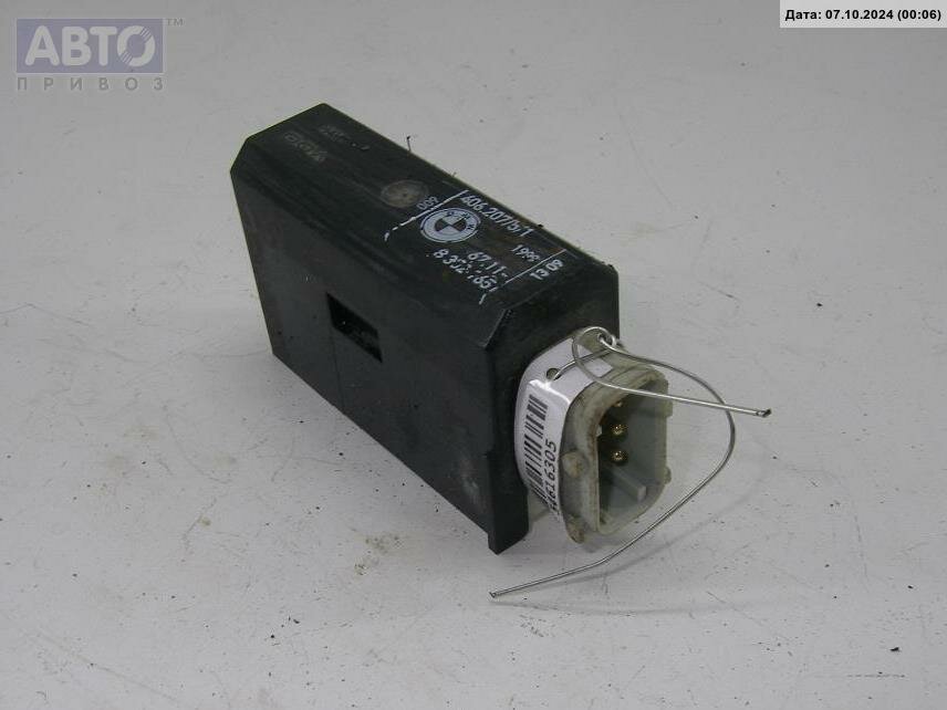 Активатор (привод) замка двери задней правой BMW 5 E39 (1995-2003)