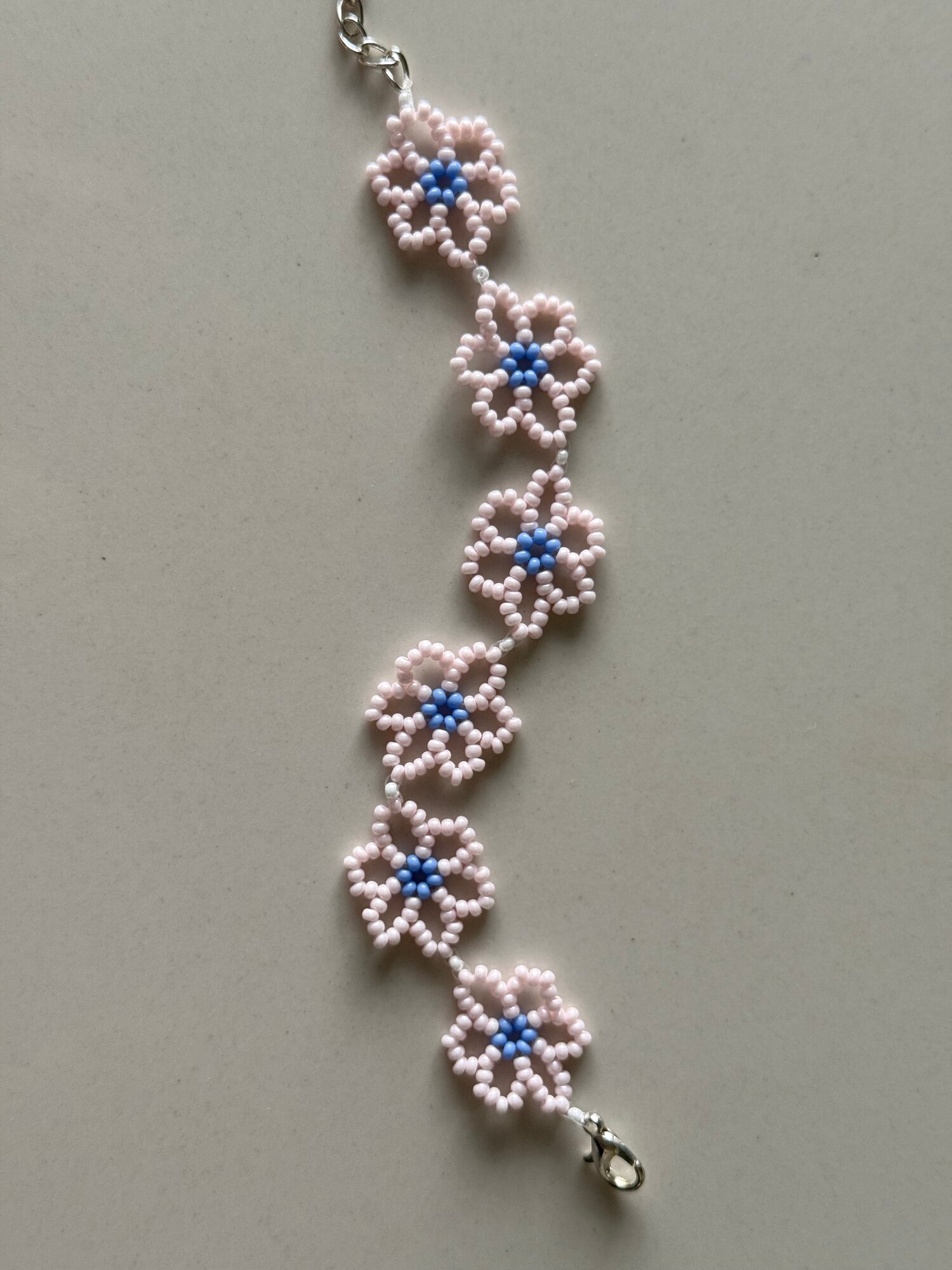 Плетеный браслет, бисер