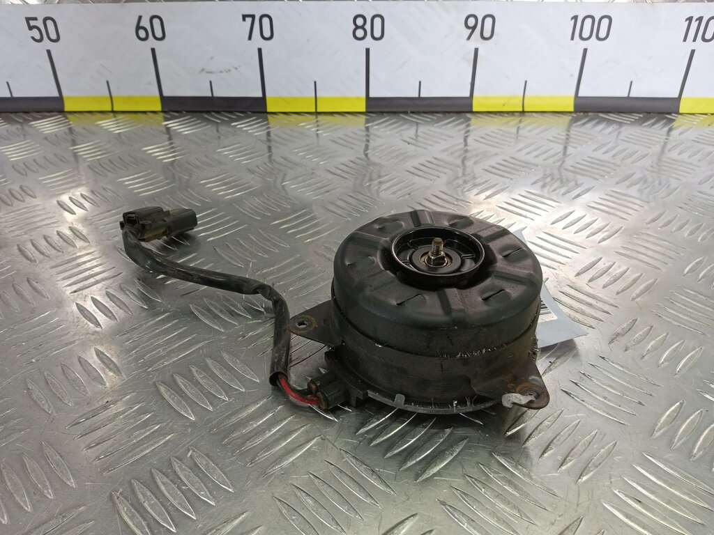 Моторчик вентилятора Б/У для HONDA Accord VIII (2007—2011) 19030R74003