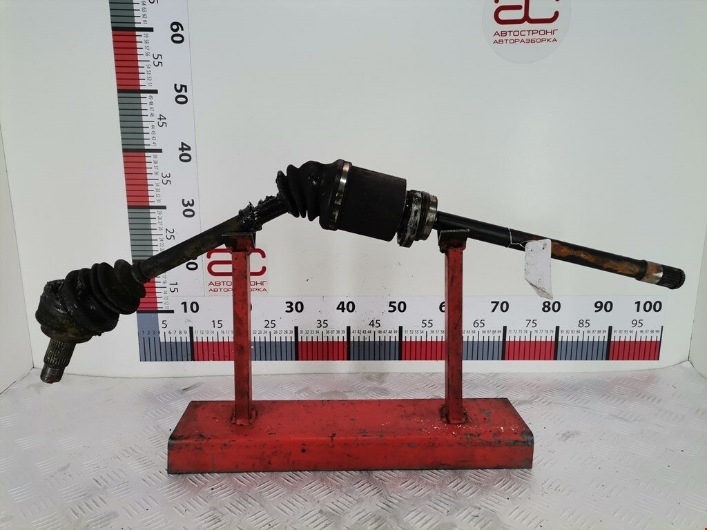 Полуось передняя правая (приводной вал шрус) BMW X3 (E83) 31607529202 арт. 1708934