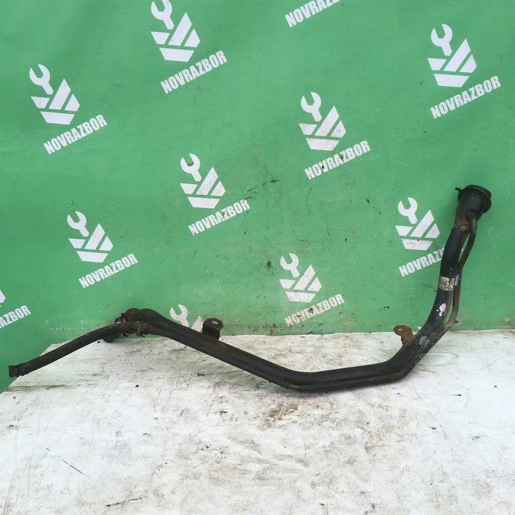 Горловина топливного бака Ford Mondeo 2 96-00