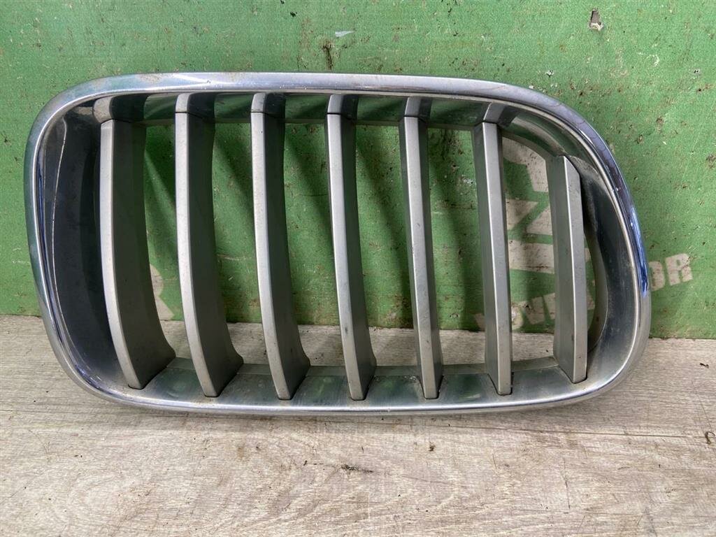 Решетка радиатора BMW X3 F25 2010-2017
