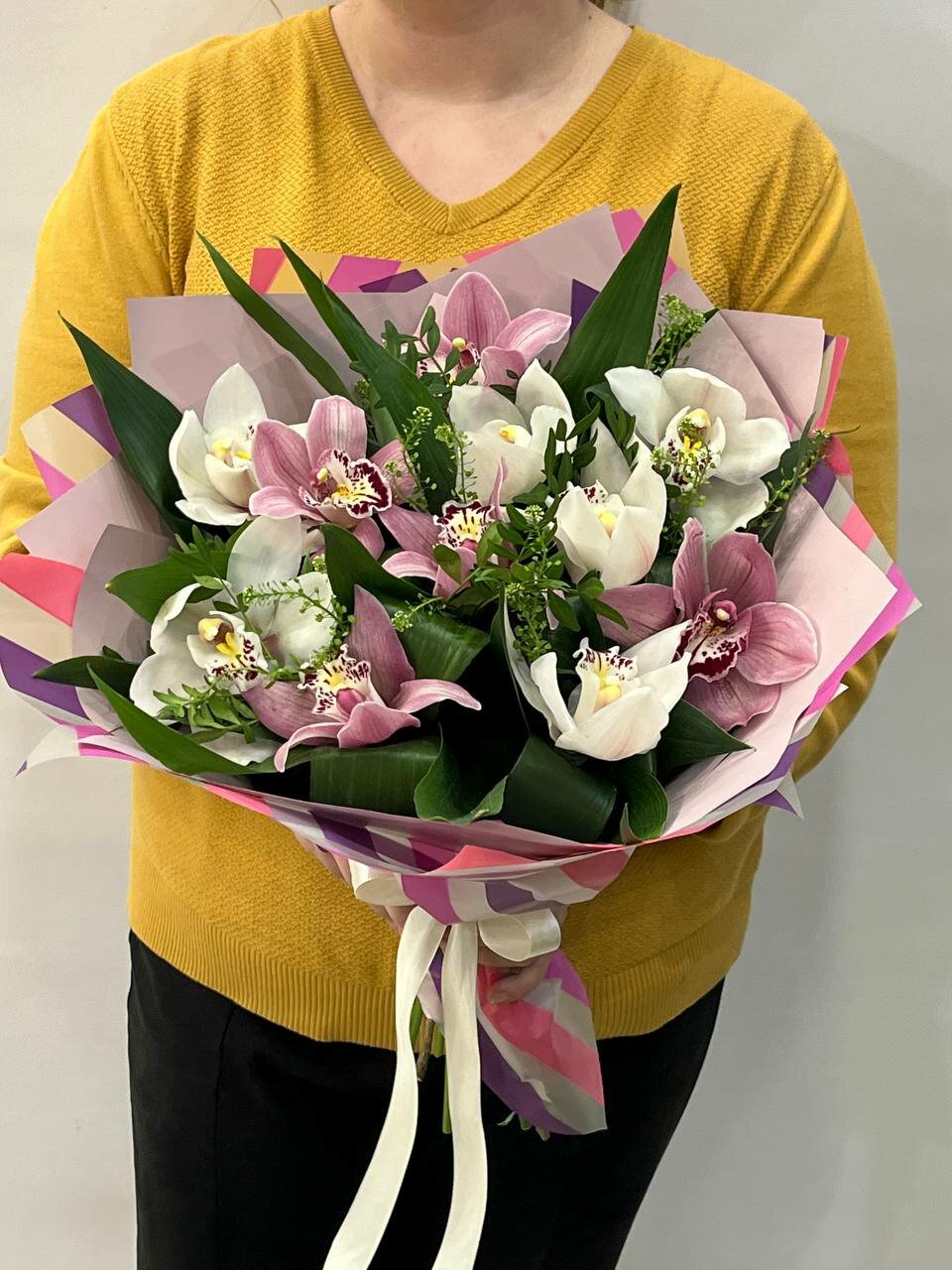 Букет из орхидей «Онегин» - 25 шт