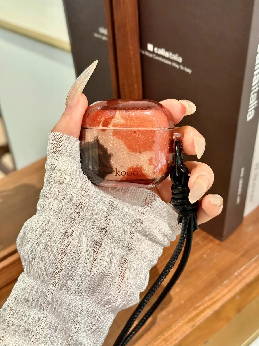 Чехол для AirPods 4 О'кейси, коричневый, защита от царапин и ударов