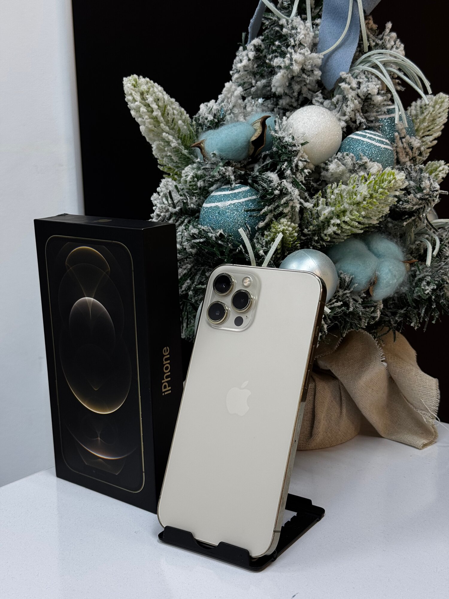 Смартфон Apple Iphone 12 Pro Max 256 ГБ (Gold), (nano SIM, ESIM)