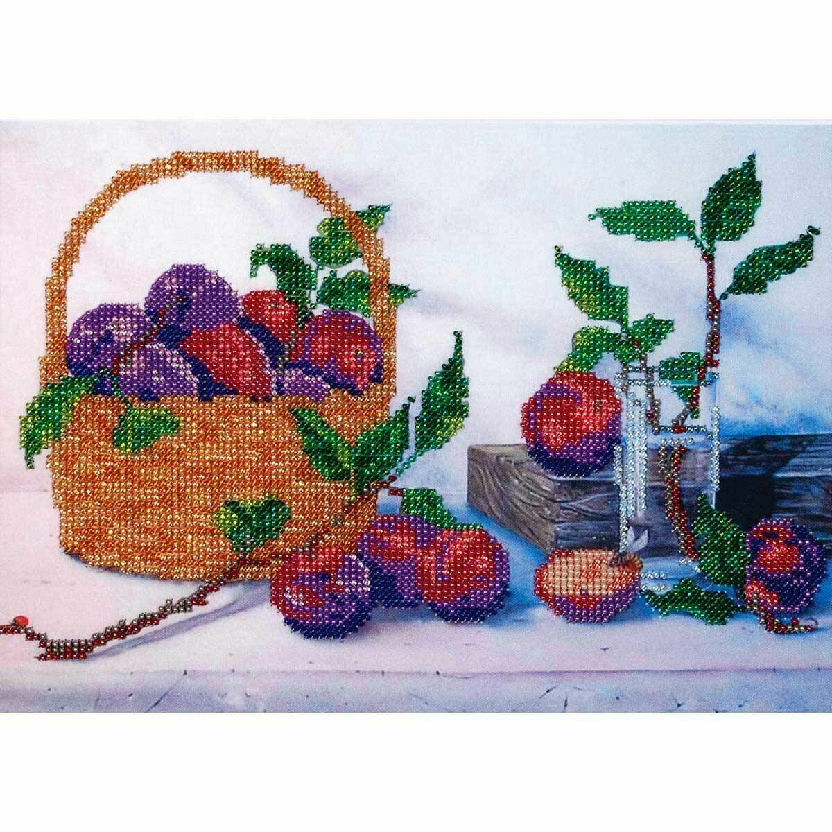 БН-3100 Набор для вышивания бисером Hobby&Pro 'Корзинка со сливами', 28*20 см