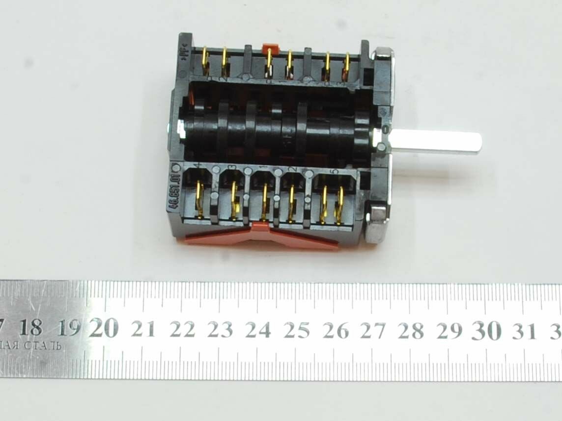 Переключатель теплового оборудования 0-3 позиционный (16А, коричневый, 10A-380В, 14A-250В, 16A-240В)