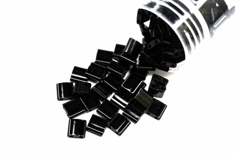 Бисер японский MIYUKI TILA #0401 черный, непрозрачный, 5 грамм