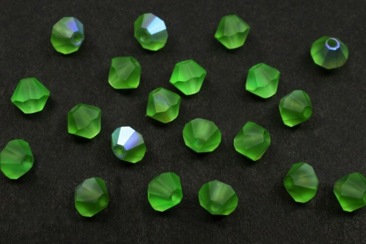 Бусины биконусы хрустальные 4мм, цвет PERIDOT AB MATT, 746-085, 20шт