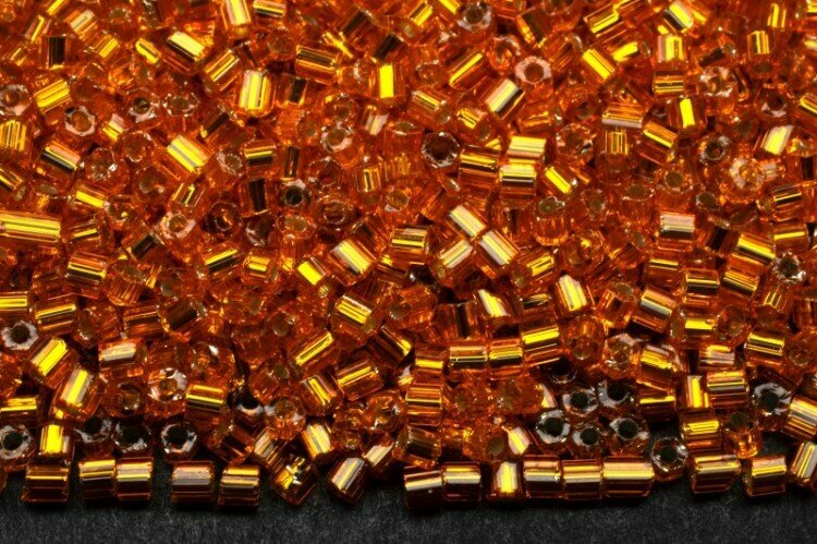 Бисер чешский PRECIOSA рубка 10/0 97000 оранжевый, серебряная линия внутри, 50г