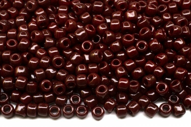 Бисер японский TOHO круглый 8/0 #0046 коричневый, непрозрачный, 10 грамм