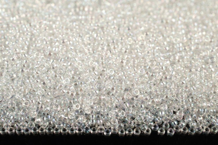Бисер японский MIYUKI круглый 15/0 #0250 хрусталь, радужный прозрачный, 10 грамм