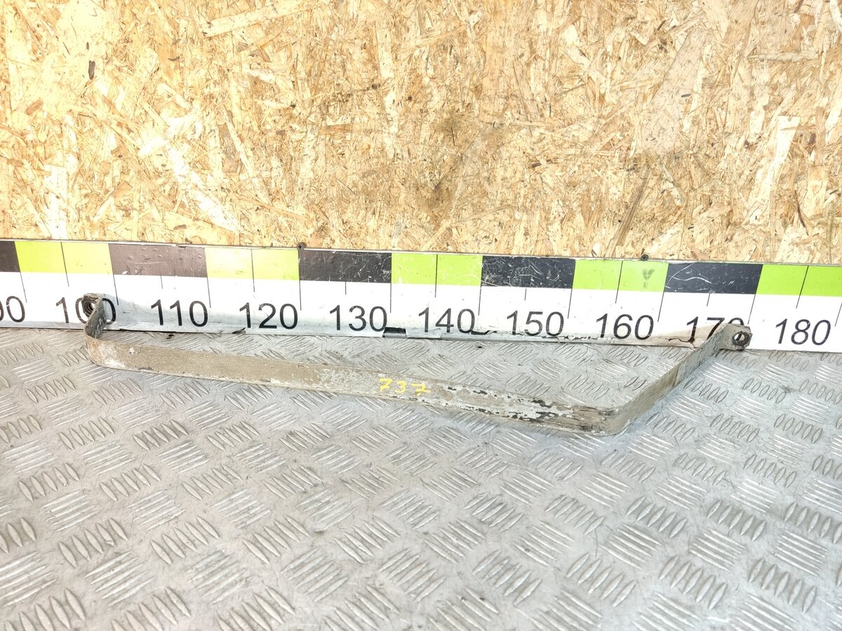 Крепление бензобака OPEL Vectra B 90499784