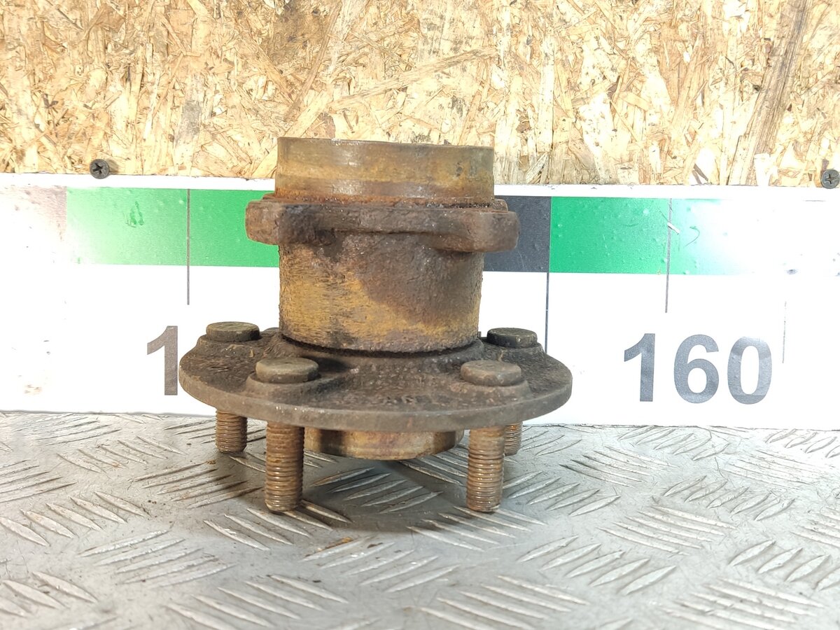 Ступица задняя FORD Focus 2005-2008 1769848