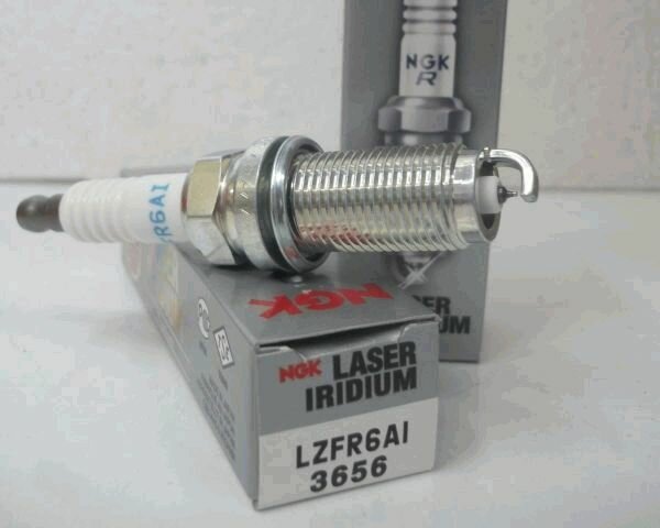 Свеча зажигания 3656 NGK LZFR6AI