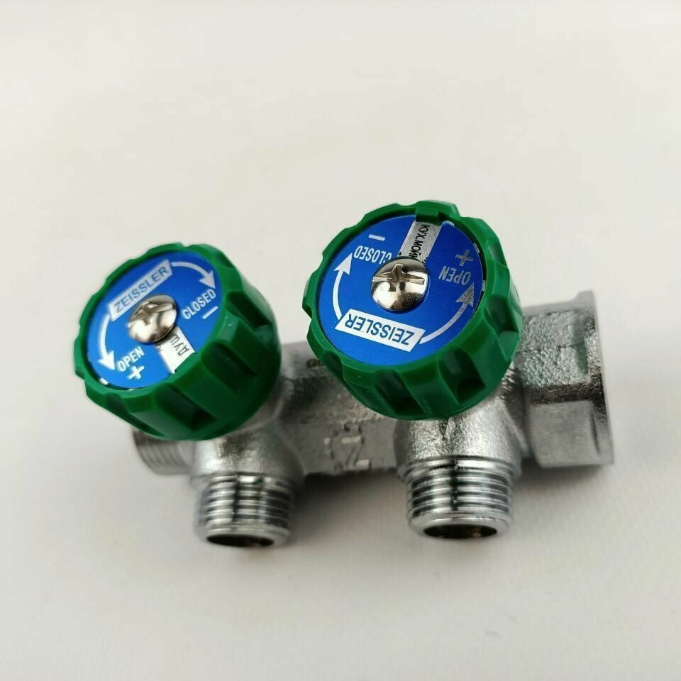 Коллектор вентильный под плоскую прокладку 90* 3/4х1/2 на 2 выхода Zeissler