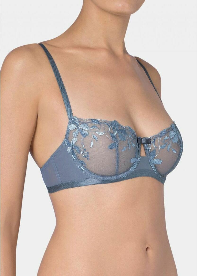 Бюстгальтер