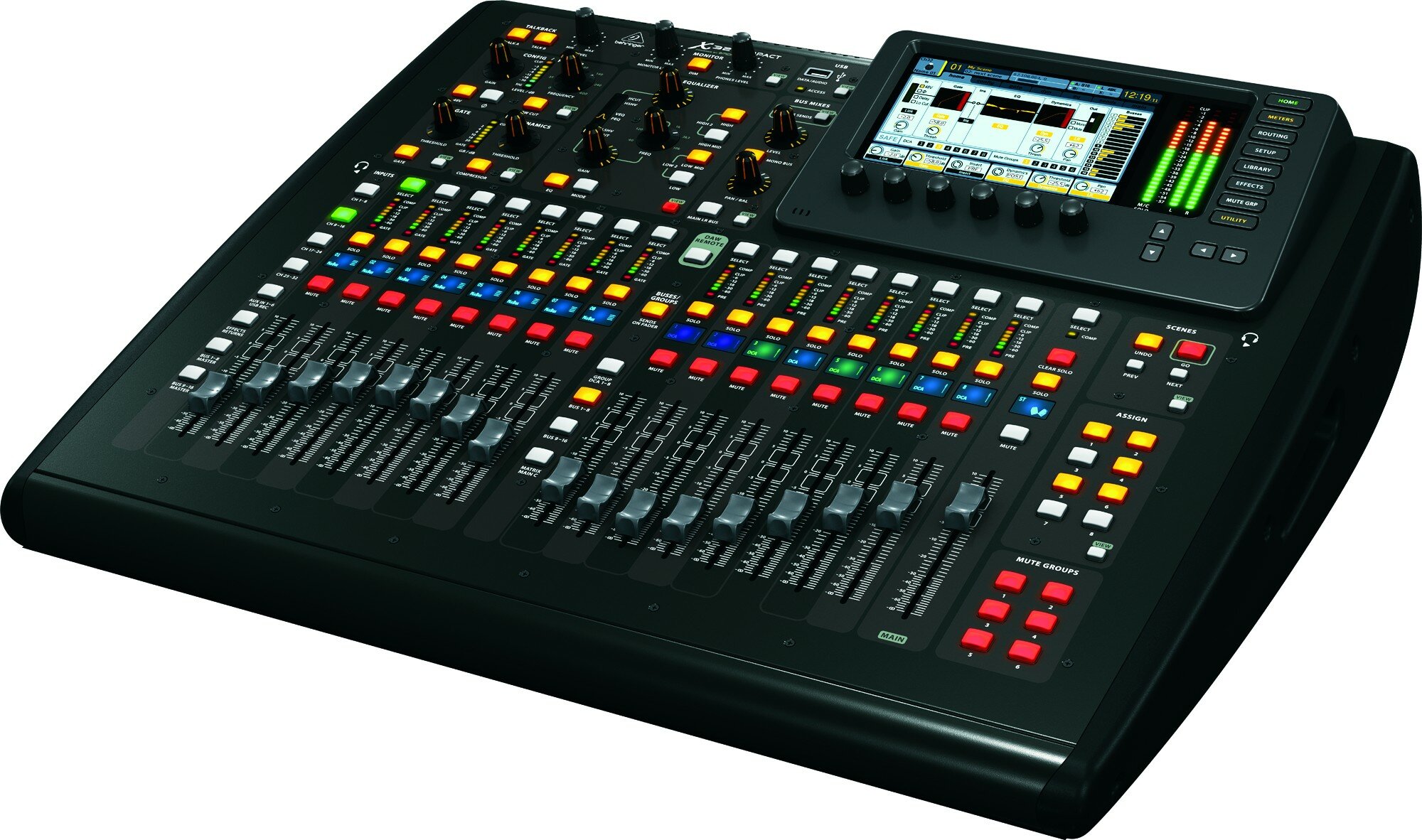 Микшерный пульт Behringer X32 Compact — фото 1