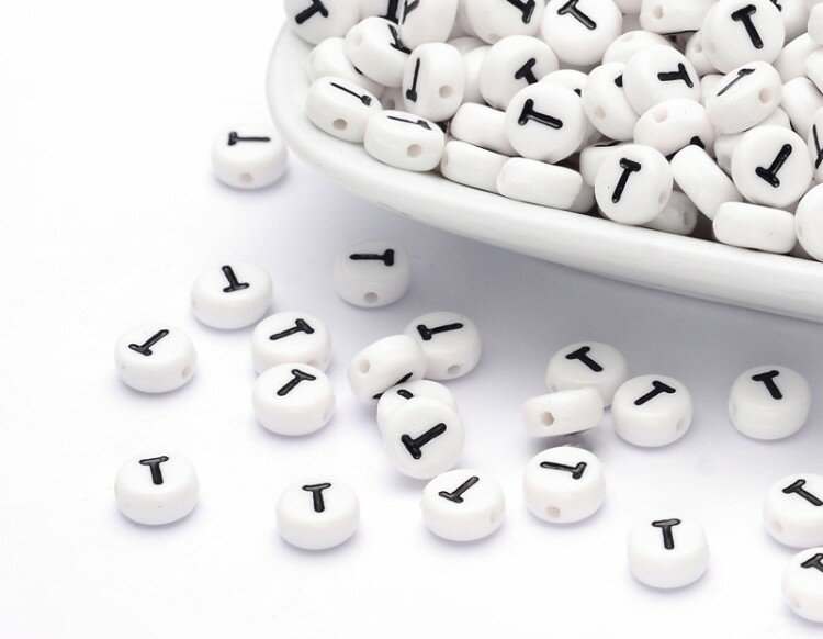 Бусина с буквой T 7х4мм, отверстие 1мм, цвет белый/черный, 540-117, 10шт