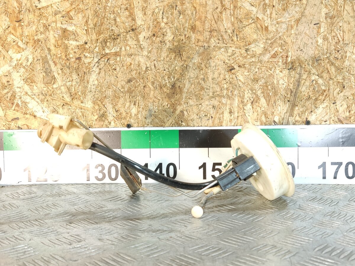 Датчик уровня топлива BMW 3 1991-1998 221821065001