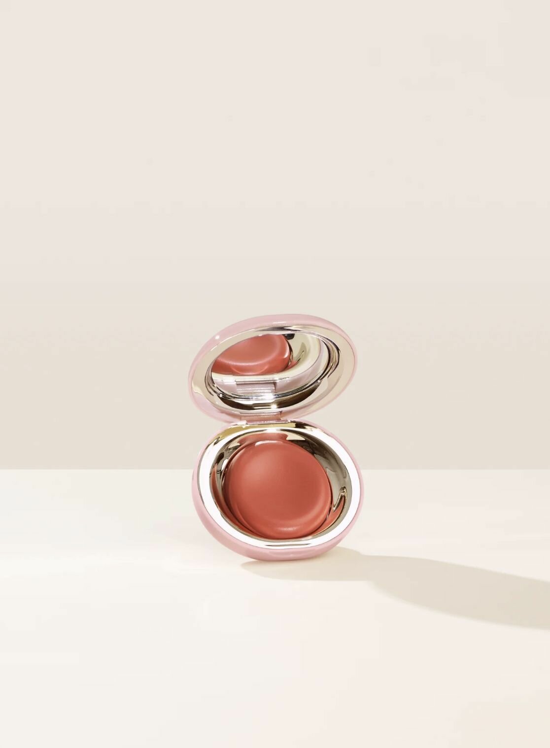 Rare Beauty Кремовые румяна Stay Vulnerable Melting Blush (Nearly Apricot) 5 г