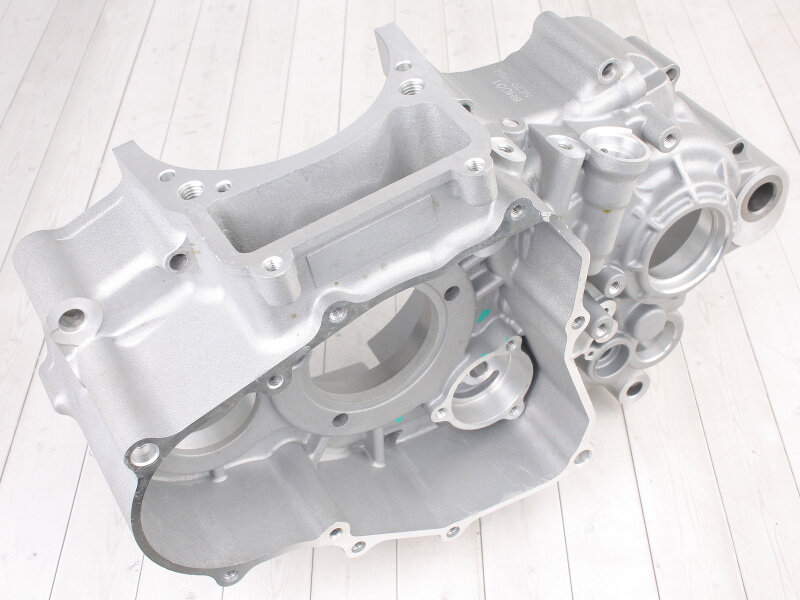 PitBikeClub Картер двигателя левый KAYO двиг. ZS NC450 (вод. охл.) CN