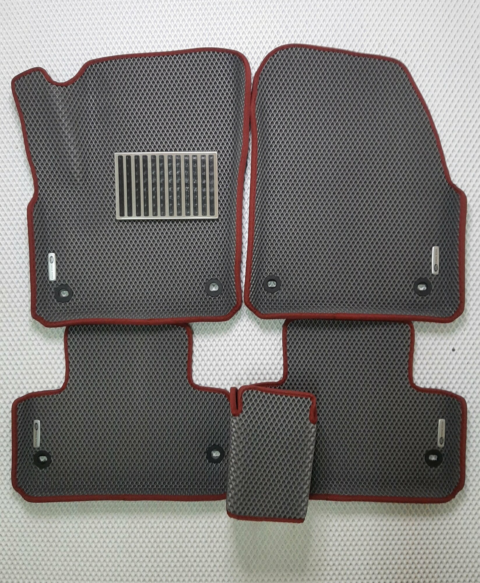 Автомобильные коврики EVA, ЕВА С бортами для LAND ROVER RANGE ROVER EVOQUE I/ренж ровер эвок 2011-2018