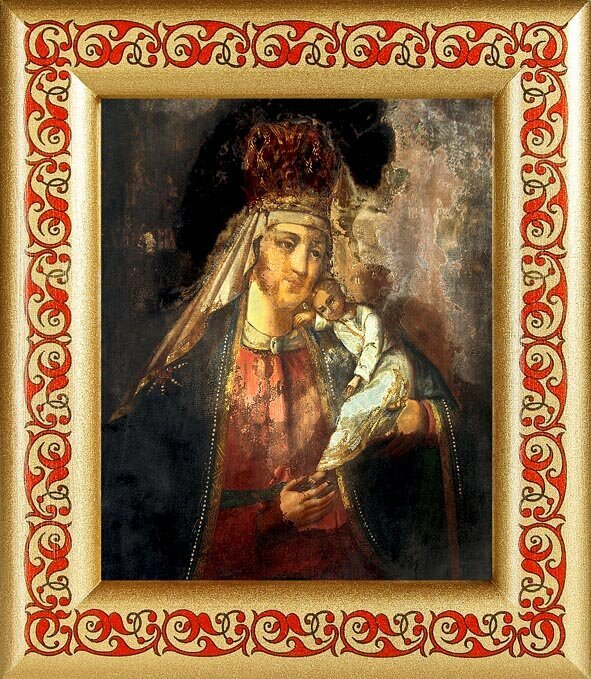Икона Божией Матери "Избавление от бед страждущих" (лик № 141), в широкой золотой деревянной рамке с узором 14,5*16,5 см