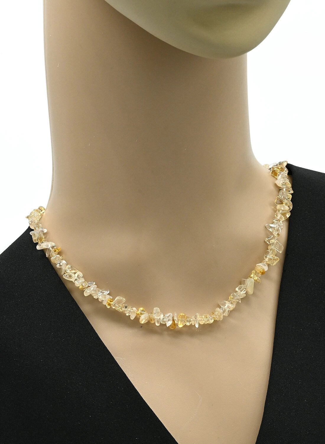 Бусы, кварцит