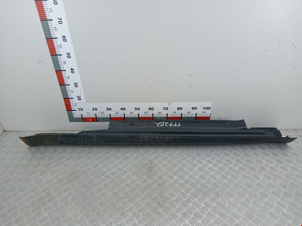 Накладка декоративная на порог правая Mini Cooper Hatch 2 (R56) 51777147916 арт. 2170227