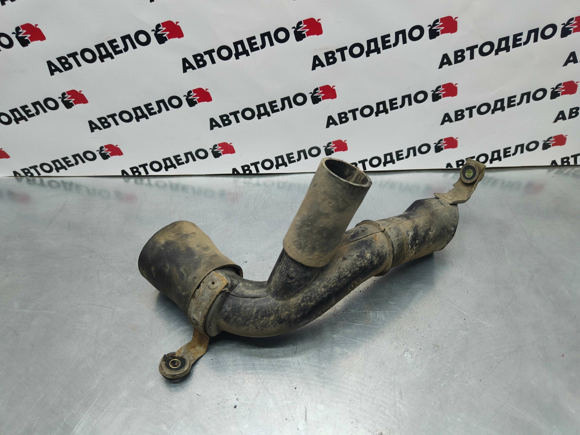 Патрубок воздушный Mazda Capella GV8W 1995 г.в