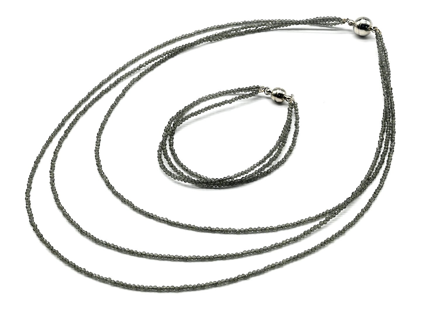 Комплект бижутерии: колье, шпинель