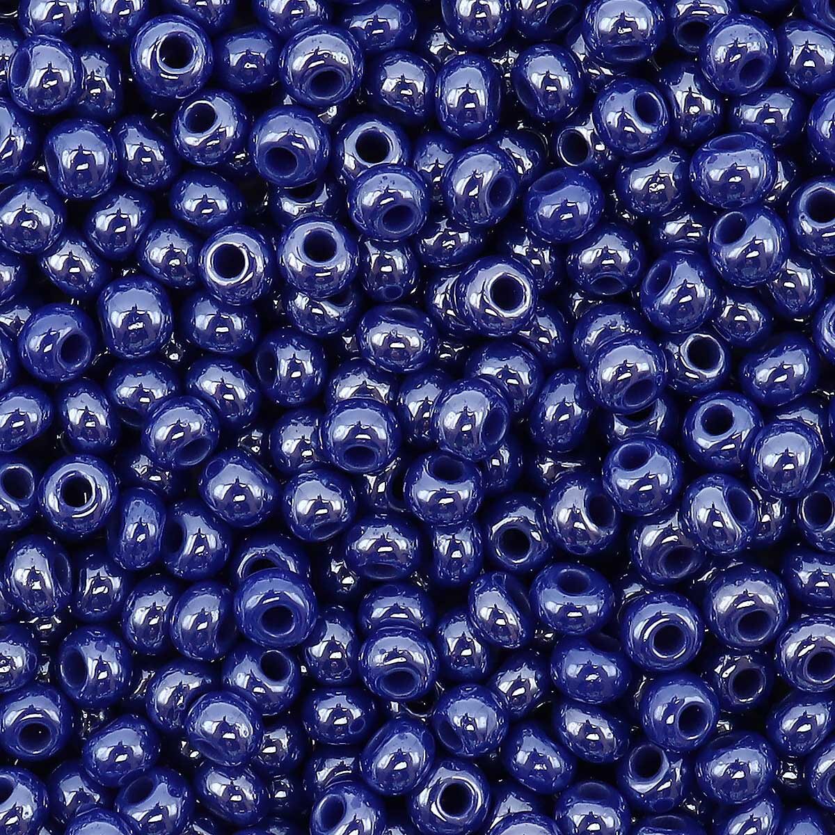 Бисер Preciosa 38050 непрозрачный синий перламутровый (10/0) 2.3 мм, 5 г, цена за 2 уп.