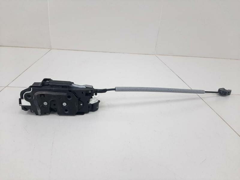 Замок двери передней правой Volkswagen Tiguan 5N2 2011-2016 кат.номер: 5N1837016F