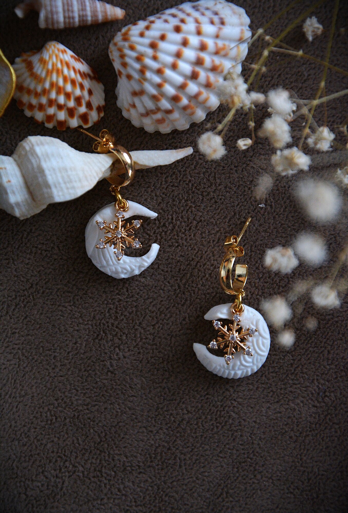 Серьги пусеты, с подвесками, полимерная глина