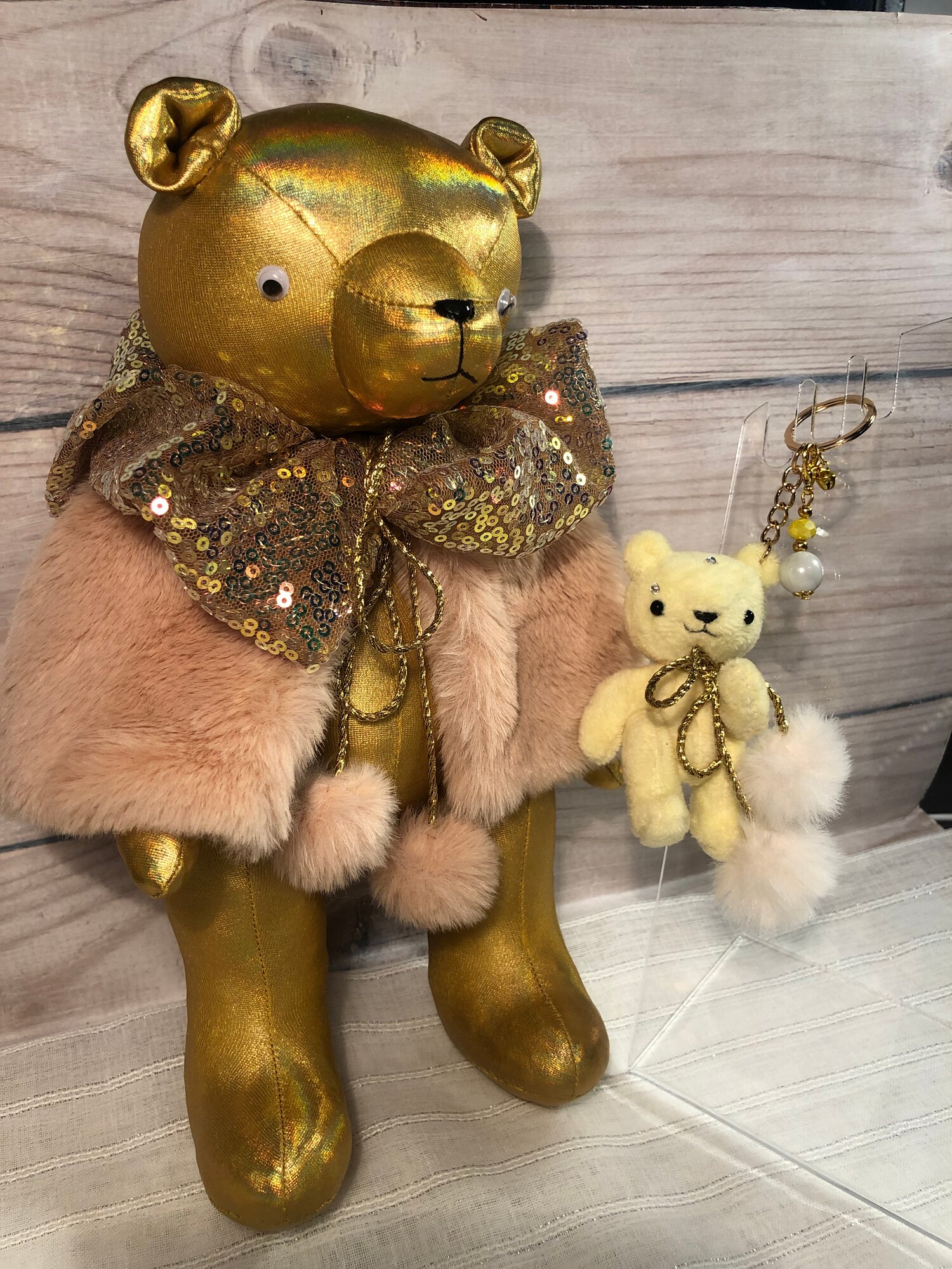 Мишка Тедди Мила Булавина, текстиль, золотой, подарочный, 30см