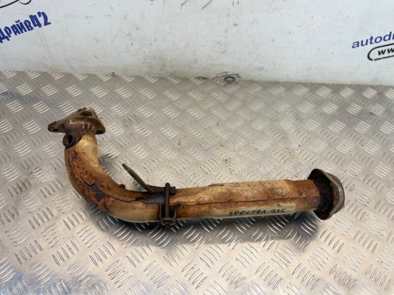 Б/У приемная труба глушителя Kia Spectra 2007 SD S6D 45357 Hyundai-KIA арт. 0K2NC40500B