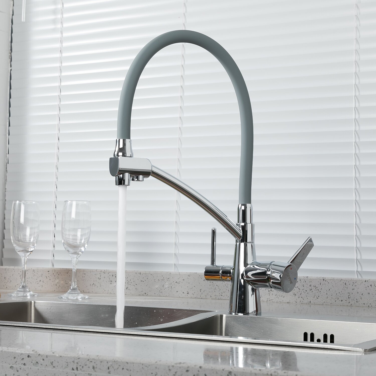 Смеситель для кухни с гибким изливом GAPPO G4398-17 с фильтром хром