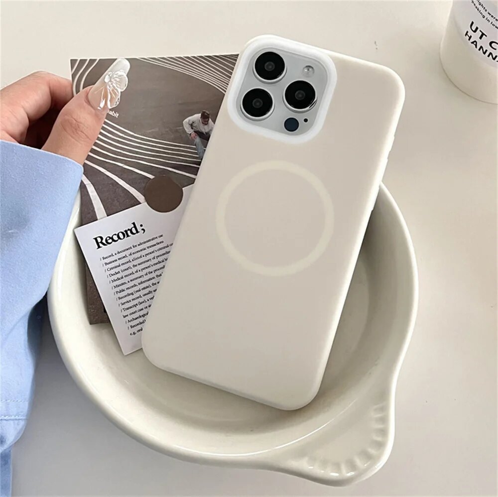 Магнитный чехол для iPhone 15, 14, 13, 12, 11 Pro Max Plus