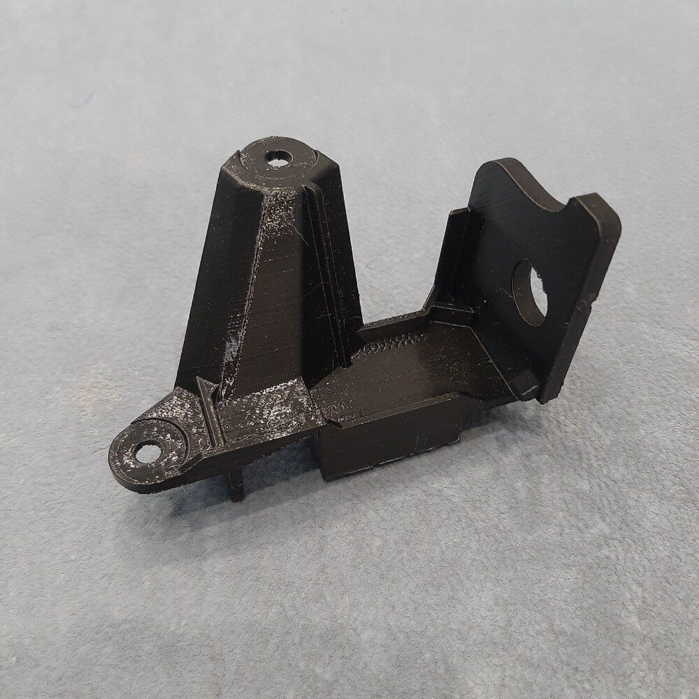 Кронштейн фары Honda Accord 8 2008 прав.