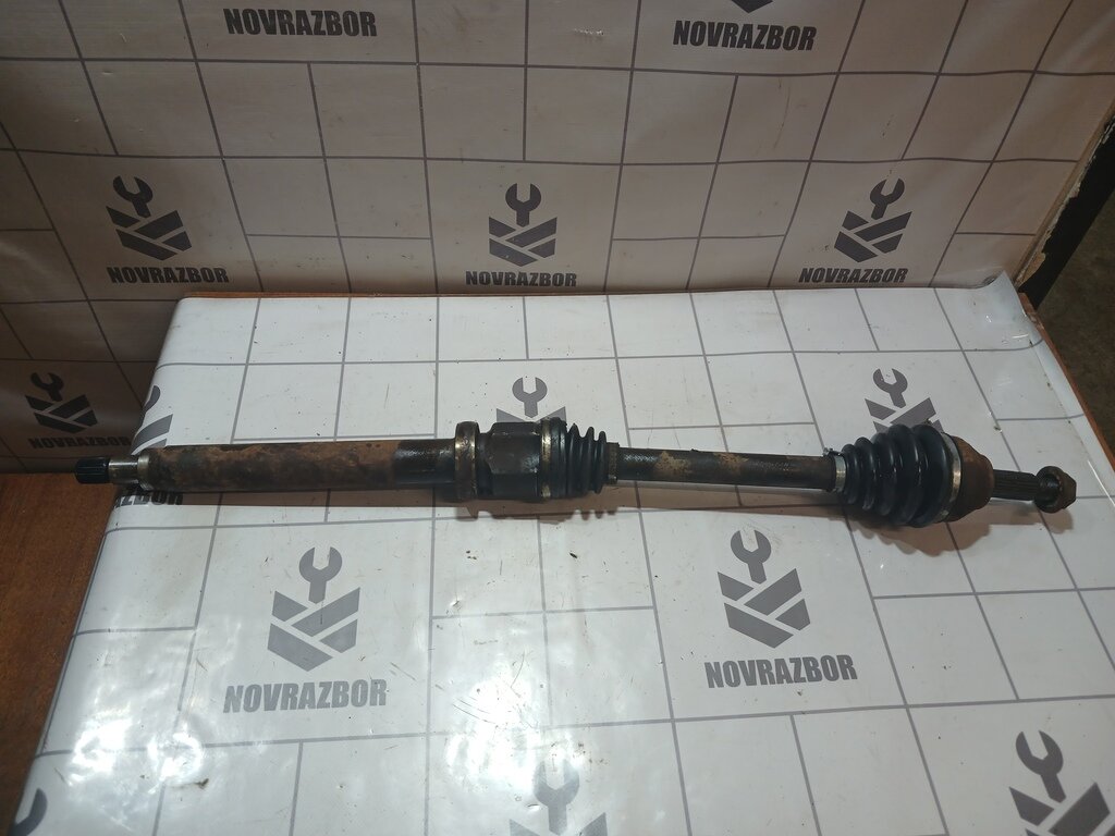 Полуось передняя правая Ford Focus 1 1998-2004