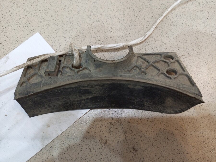 Брызговик задний правый от Mercedes-Benz S-Class W220 1998-2005